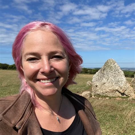 i m delighted to see my first landmark science series back on bbc
