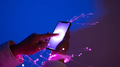 Should You Use A VPN When Connected To Cellular Data Tom S Guide