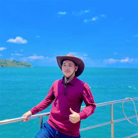 Yean Piseth យាន ពិសិដ្ឋ