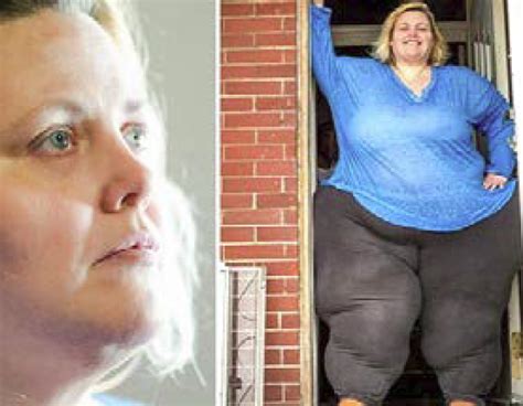 목숨 걸고 세계에서 가장 큰엉덩이 신기록 세우려는 여성 미국사회 중고 벼룩 시장