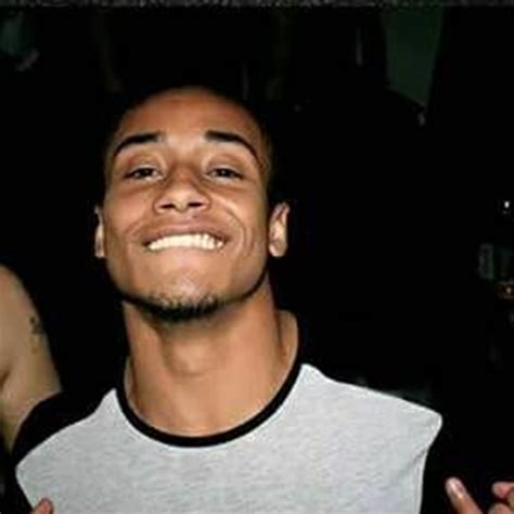 Ergastolo Con 25 Anni Di Carcere Per Passeri Litaliano Abbandonato Al