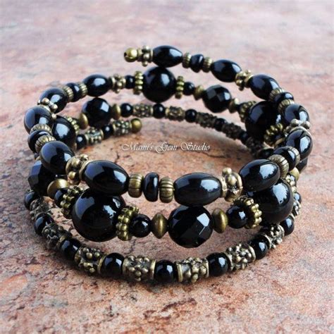 Black Onyx Gemstone Wrap Around Memory Wire Bracelet Etsy Beaded