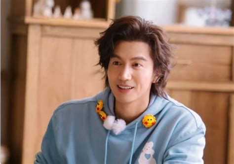 Tak Pakai Ponsel Rahasia Kesehatan Mental Dan Hidup Damai Jerry Yan Okezone Women