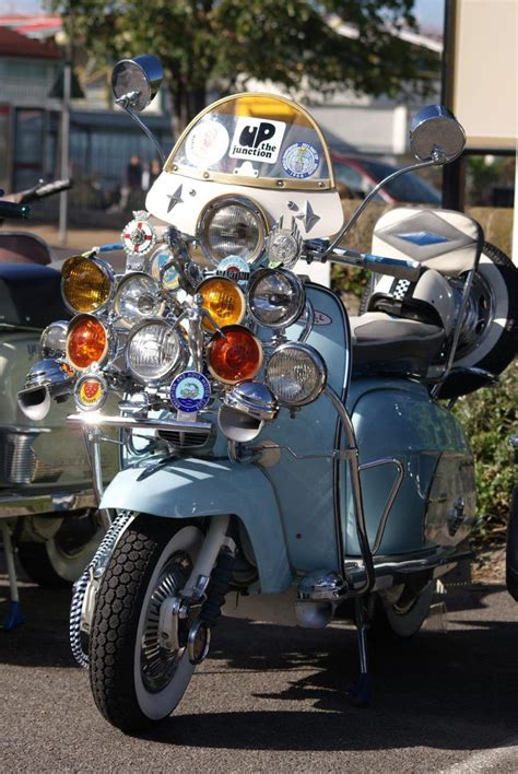 Mod Scooters 60s Style Classic Vespa And Lambretta Scooters Mod