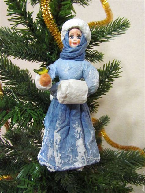 Купить Снегурочка с синичкой елочная игрушка из ваты голубой девочка снегурочка синичка