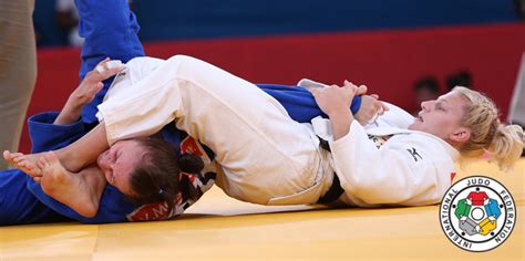 Kayla Harrisons Feet