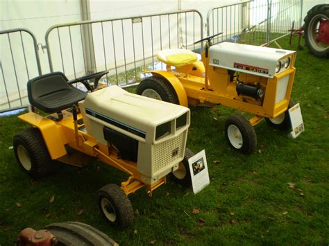 Cub Cadets IMGIH017 Vintage Horticultural And Garden Machinery Club