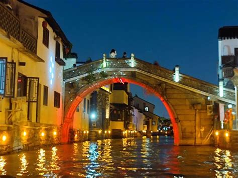 苏州山塘街白居易码头游船游玩攻略简介 苏州山塘街白居易码头游船门票 地址 图片 开放时间 照片 门票价格【携程攻略】