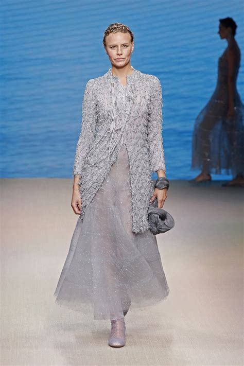 Giorgio Armani Ready To Wear Fashion Show Collection Spring Summer