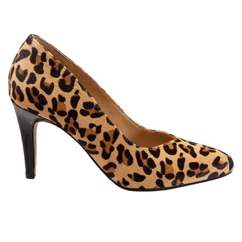 Trotters Adult Womens Angie Pumps Heels