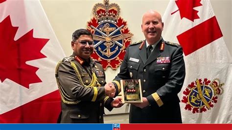 কানাডার সঙ্গে সেনাপ্রধানের বৈঠকে ভিসা সুবিধা ও প্রতিরক্ষা সহায়তায় গুরুত্ব