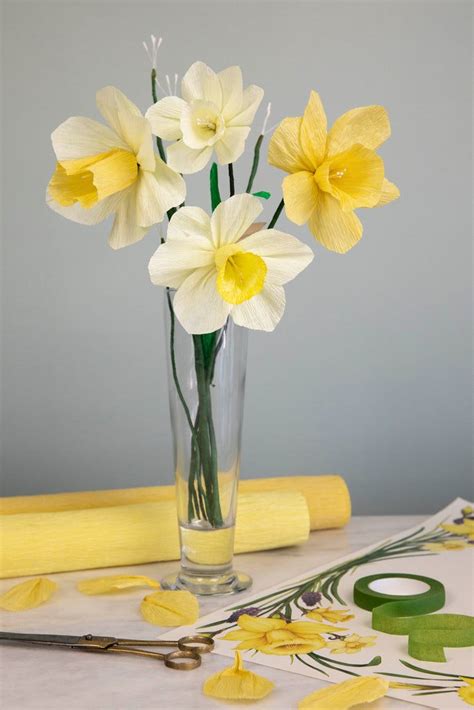 How To Make Paper Daffodils Easy Flowers Made Out Of Paper Tissue