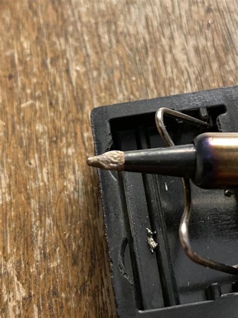 What Am I Doing Wrong Im Trying To Tin The Tip But The Solder Keeps