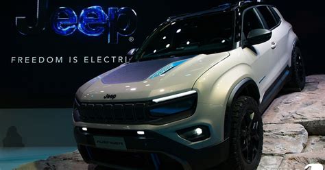 파리모터쇼 지프 첫 전기 Suv 어벤저공개 파리모터쇼 지프 첫 전기 Suv 어벤저공개