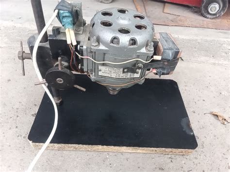 Мини сверлильный станок