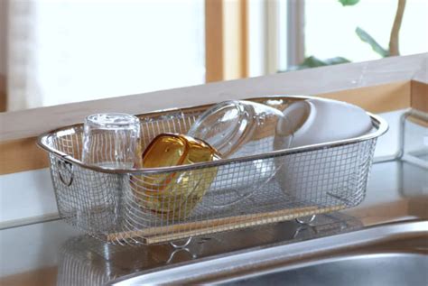 食洗機に入りきらない食器。ちょっとあると便利な水切りラック ハウジーマガジン