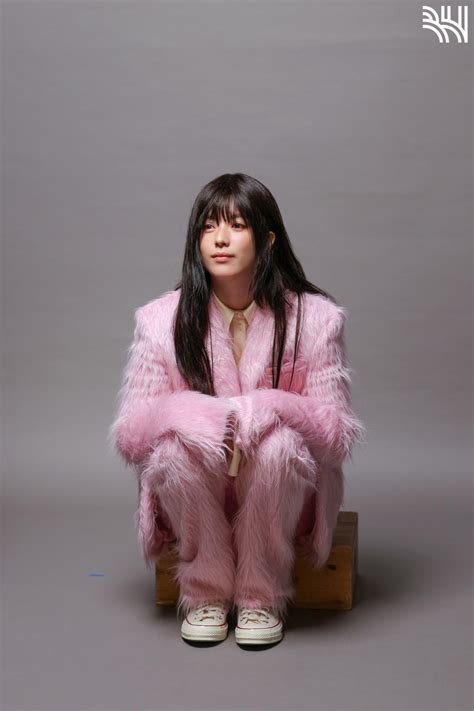 익스트림무비 한효주 조인성 무빙 포스터 촬영 비하인드 바자 화보 비하인드 4500x W화보 비하인드 Bh엔터 공식