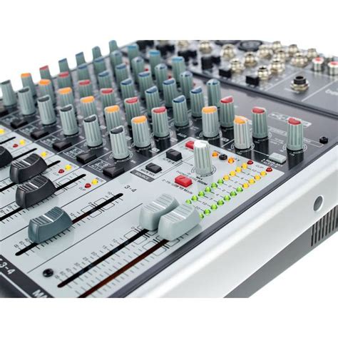 Behringer XENYX 1204 USB Bundle – Thomann UK