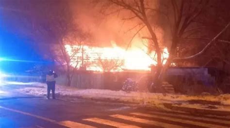 Атака Росії на Київ балістичними ракетами багато поранених палали будинки пошкоджена лікарня