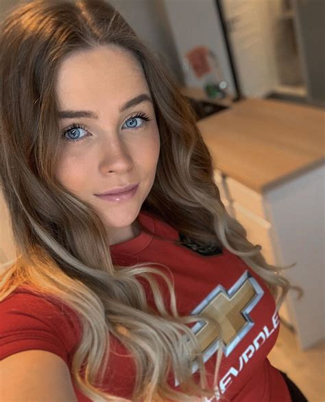 Beautiful Eyes R Prettygirls