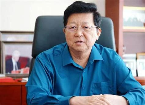 专家称老百姓存款猛增，拿出13的存款买房，中国的经济就恢复了 知乎