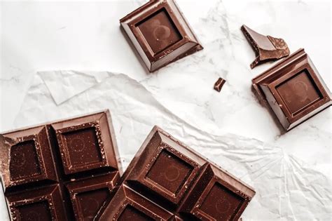Why Do Women Crave Chocolate During Their Periods The Smart Health