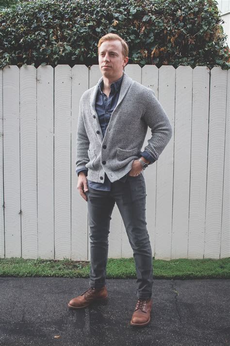 Outfit Ideas Grey Jeans