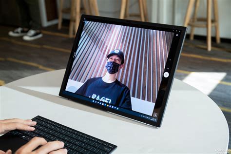 华硕灵耀x Fold图赏：折叠屏笔记本的天花板！ 笔记本 太平洋科技