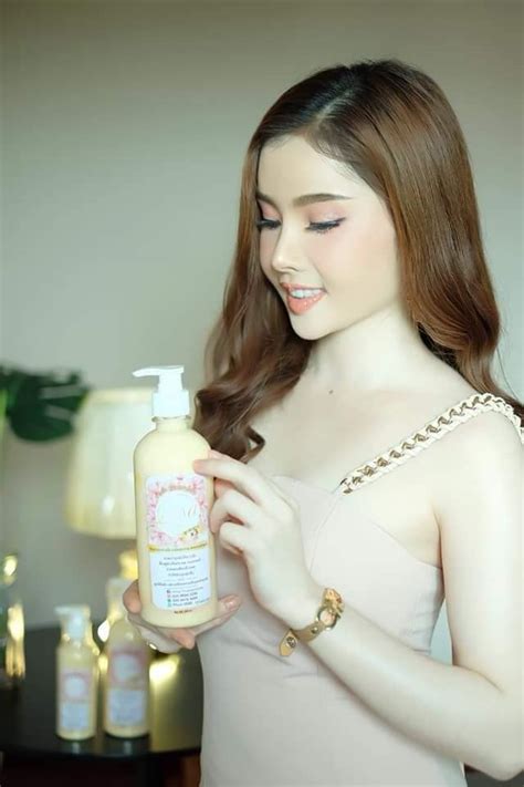 ກຸ່ມຂາຍເຄື່ອງອອນລາຍທຸກປະເພດ ເລັ່ງໃຫ້ຂາວ ລືມຄວາມດຳ ຂາວໄວມາກແມ່