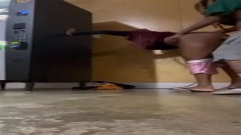 Two Workers In A Senator S House Fast Sex Empressleak