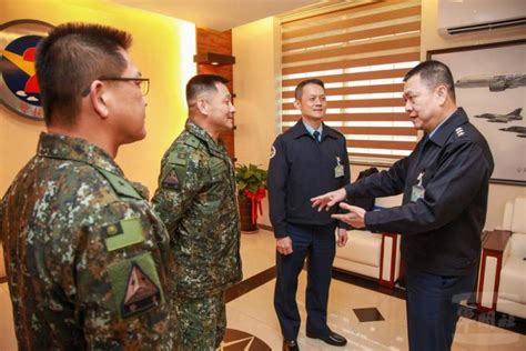 鄭執行官視導北中東部駐軍 慰勉官兵戰訓本務辛勞國防 僑務電子報
