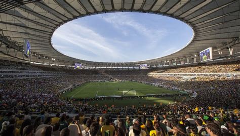 Maracaná Sede De La Final De La Copa Libertadores 2023 Antorcha