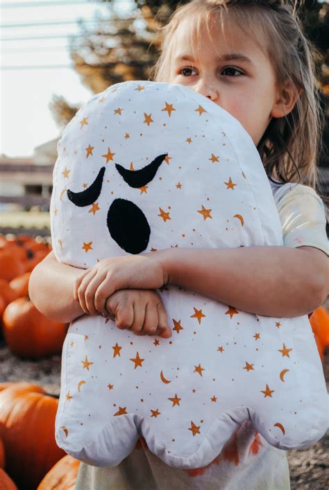 Ghost Plush Free Digital Sewing Pattern Halloween Sewing Projects Fall Sewing Projects