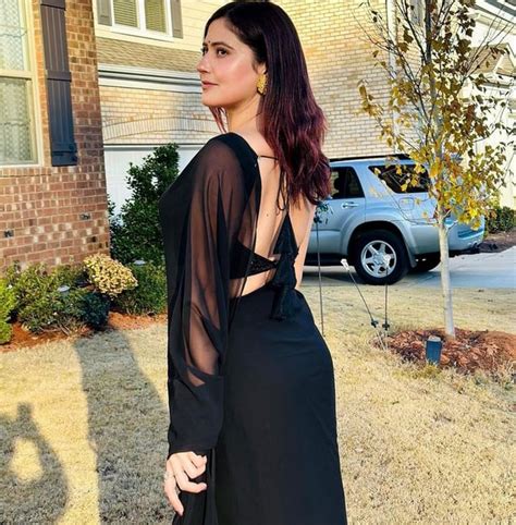 nrn beauty 🔥 how s she comment down r nribeauties