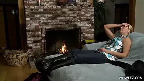 Lesbische Isis Love Und Nikki Darling Werden In Der Natur Aufgeregt Xhamster