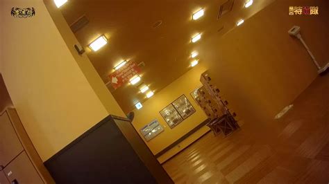 4月盗站新流特攻队系列女盗手温泉洗浴中心女宾部更衣室内部春色高清偸拍发现一位身材性感的白虎洋妞