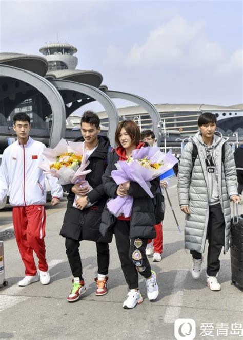 徐嘉余与叶诗文分手汪顺女朋友 伤感说说吧