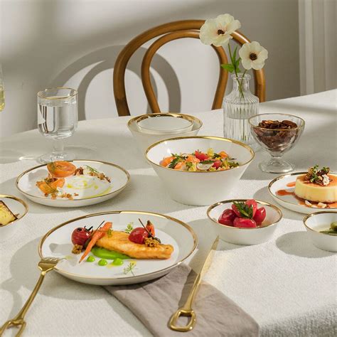 코지테이블 골드라인 골드림 화이트 플레이팅 접시 한식 양식 플레이트 집들이 그릇 감도 깊은 취향 셀렉트샵 29cm