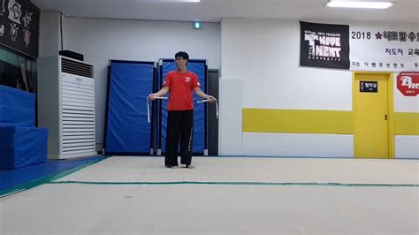 양손 쌍절곤 고급던지기 연무 Youtube