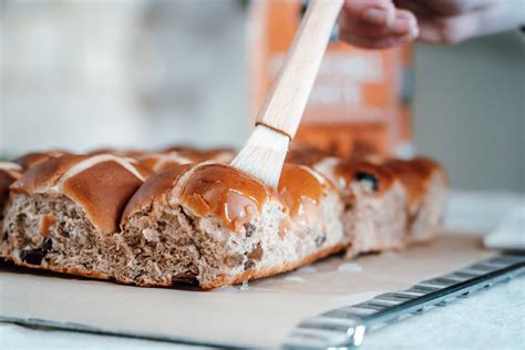 Hot Cross Buns Recipe By Cotswold Flour
