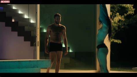 Naked Amparo Piñero in Summertime