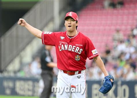 선발→불펜→선발 160일 만에 선발승 그리고 8이닝 역투5연패 탈출의 선봉장 네이트 스포츠