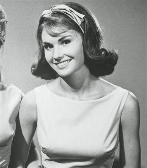 Petticoat Junction Cast Here S What Happened To The Stars Parade