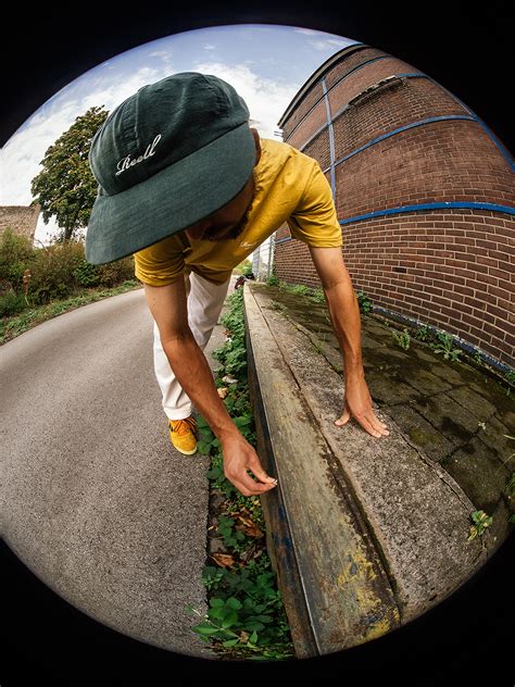 Patrick Wenz A Monday Afternoon Cruise Blog Reell Jeans