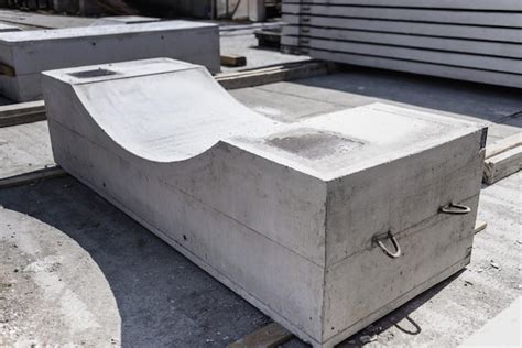 premium photo concrete block with embedded parts for the construction