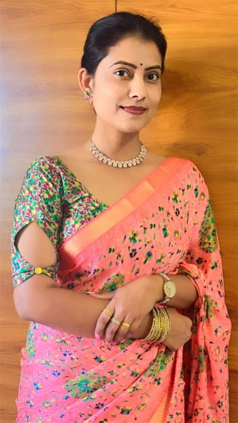 Psi Pallavi Jadhav चा मराठमोळा लूक