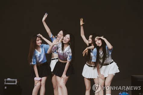 뉴진스 슈퍼 샤이 빌보드 싱글 79위6주 연속 진입 한국경제