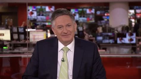 Bbc Newsreader Simon Mccoy Laughs During Live News Broadcast About A Polar Bear