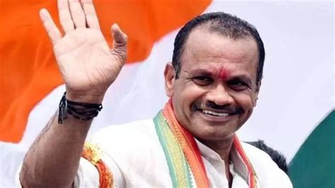 Congress Shocks Komatireddy Venkata Reddy