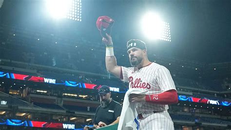 Kyle Schwarber Is A 50 Dinger Man Barstool Sports